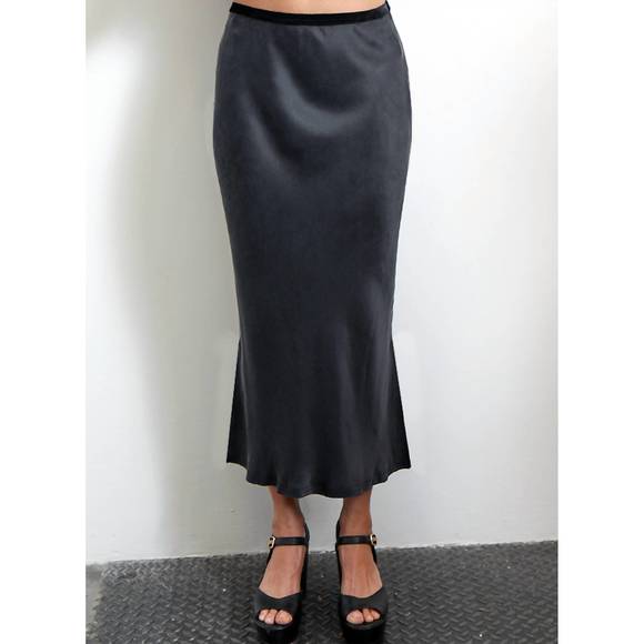 GO BY GO SILK | Other | New Go By Go Silk Go Long For It Skirt In ...
